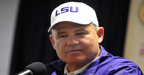 LSU offensive lineman reportedly arrested on domestic abuse charge ...