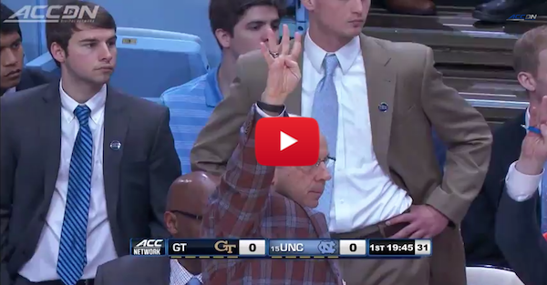 UNC runs Four Corners offense in honor of Dean Smith - FanBuzz