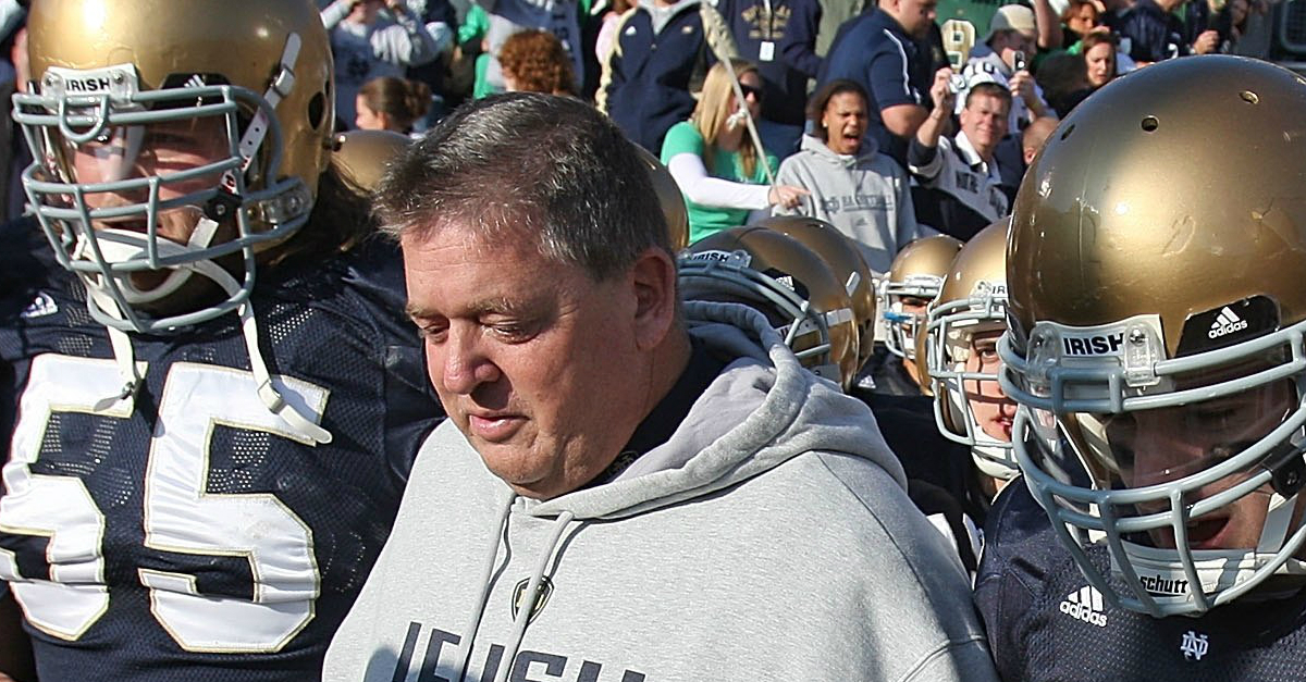 Documents detail the insane sum of money Notre Dame paid Charlie Weis ...