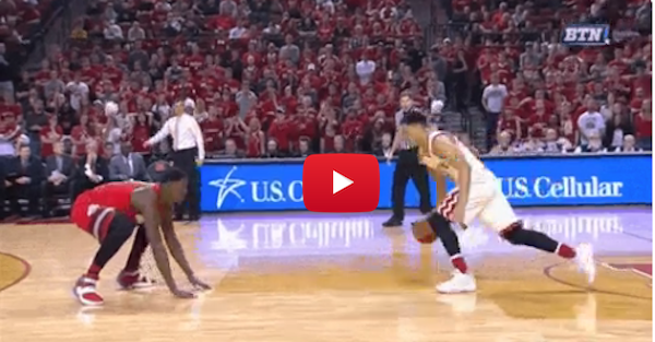 This is why you don't slap the floor on defense - FanBuzz