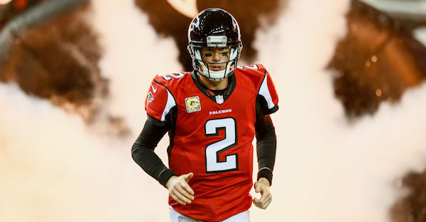 NFL announces the winner of the 2016 MVP award - FanBuzz