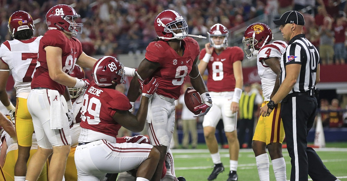 Alabama confirms suspension of offensive guard for USC game - FanBuzz