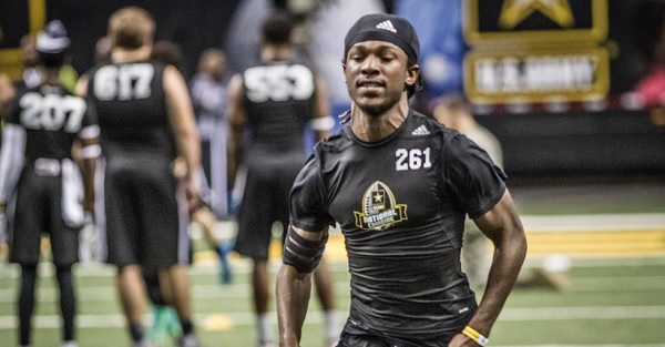 One school lost two top commits to the same team on Saturday - FanBuzz