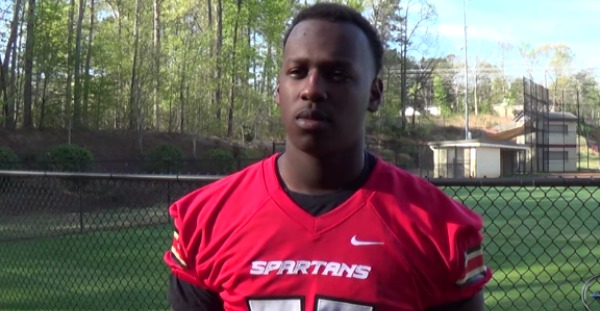 Son of former NFL All-Pro player has Power 5 schools chasing him - FanBuzz