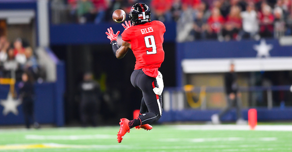 Superstar transfer Jonathan Giles releases loaded Top 10 list - FanBuzz