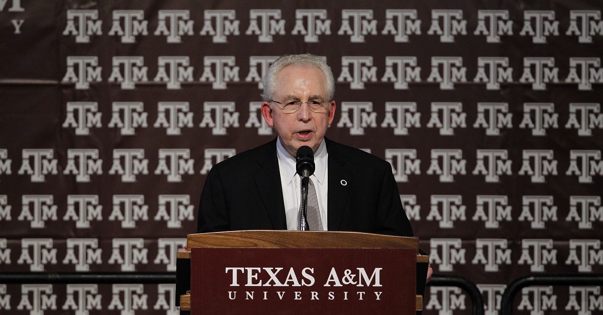 Former SEC commissioner Mike Slive gets great news following serious ...