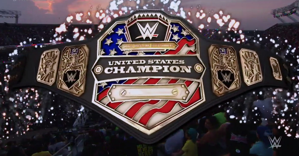 New champion crowned after WWE legend returns on Smackdown Live - FanBuzz
