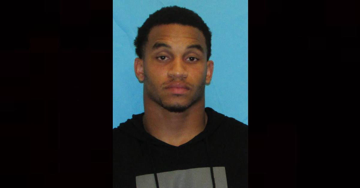 Details emerge in the arrest of a potential Dallas Cowboys starter ...