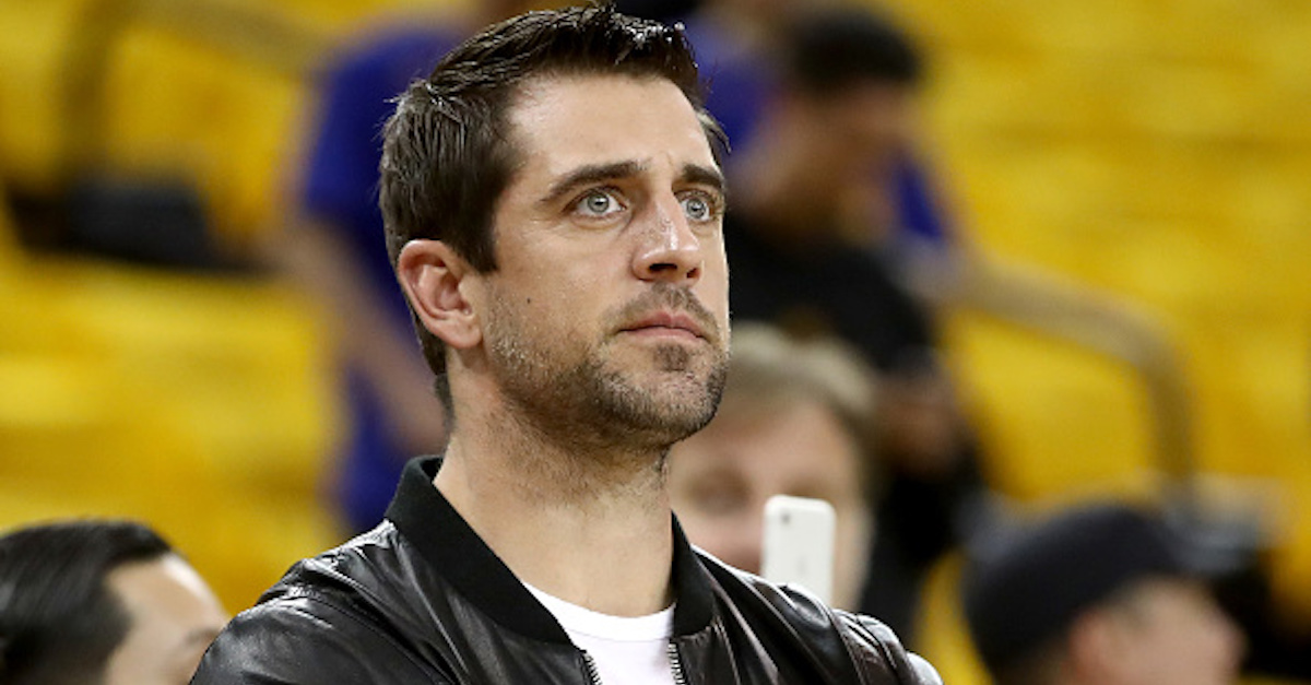 Aaron Rodgers needed 13 screws in his collarbone | Fanbuzz Aaron Rodgers needed 13 screws in his collarbone | Fanbuzz