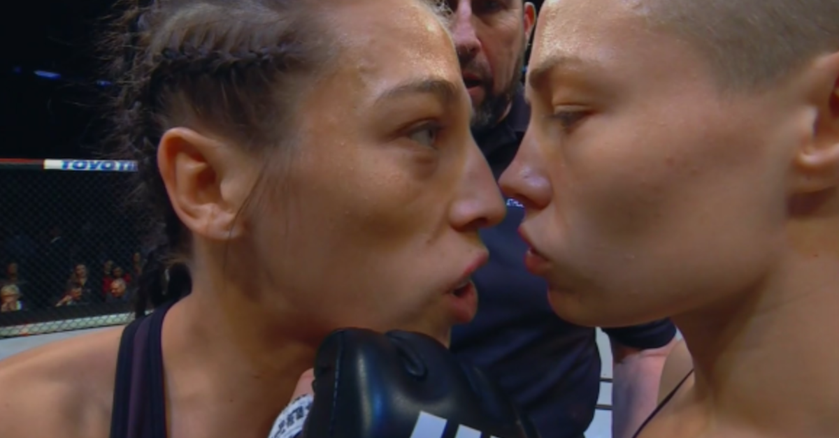 MMA fighter miraculously recovers from getting choked out to knock out ...