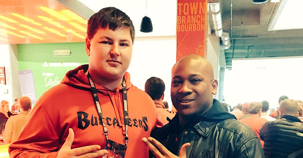 After latest visit, mammoth 6'8", 360-pound OL Joseph Stone has new ...