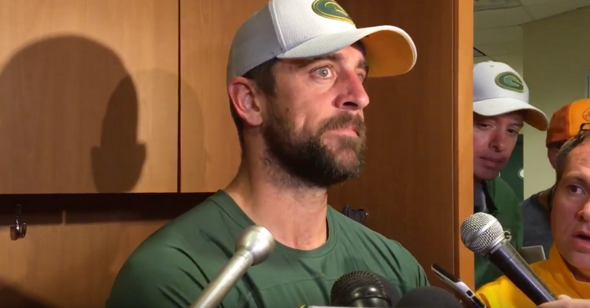 Angry Aaron Rodgers Blasts Receivers for 'Piss Poor' Effort - FanBuzz