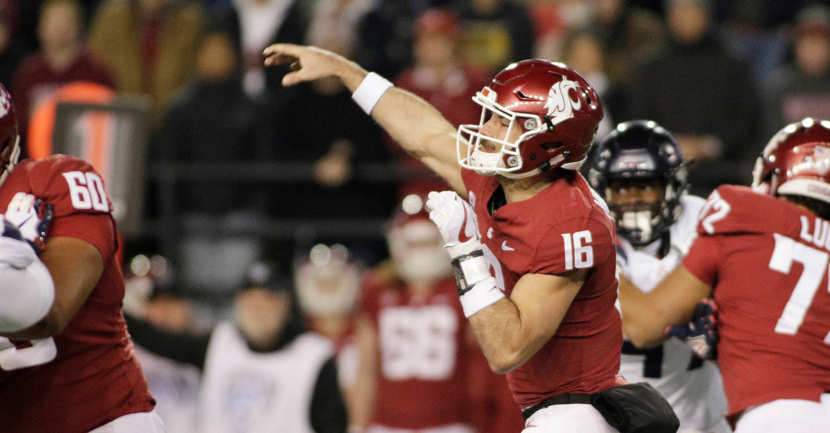 Gardner Minshew Tosses School Record 7 TDs as No. 8 Washington State ...