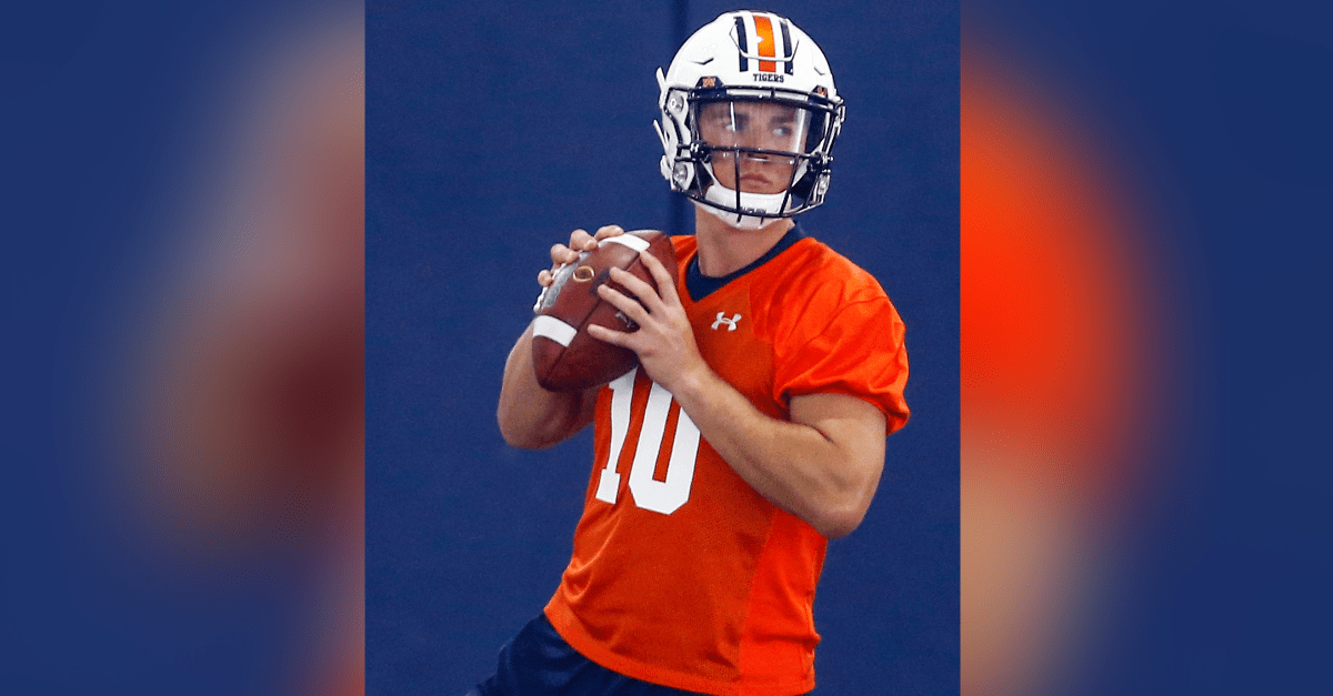 The 6 Freshmen Quarterbacks Poised to Become Your Favorite Player in ...