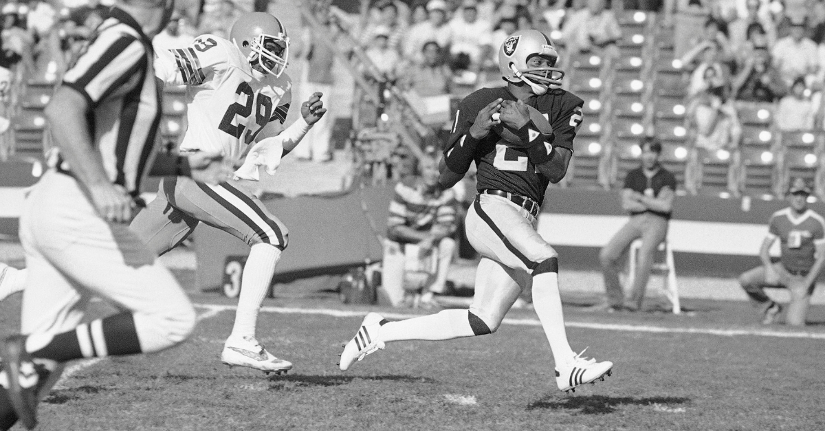 Former Raiders Great Cliff Branch Dies at 71 - FanBuzz