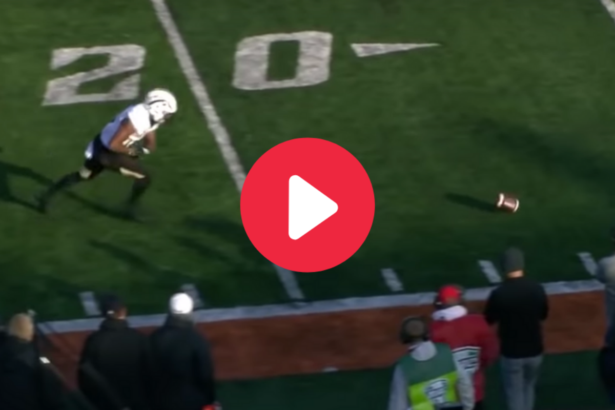 This 300-Pound Lineman's "Cartwheel" Trick Play Never Gets Old - FanBuzz