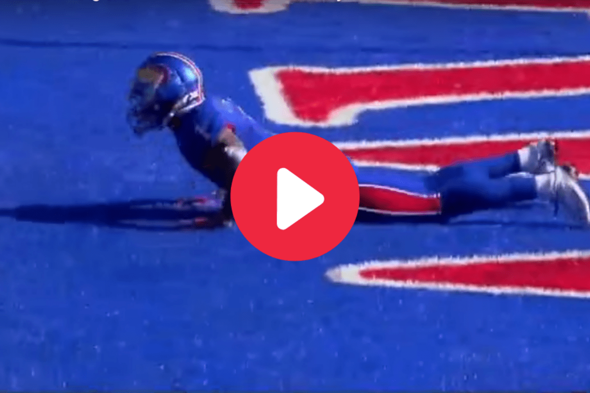 The 11 Craziest Trick Plays in College Football History - FanBuzz
