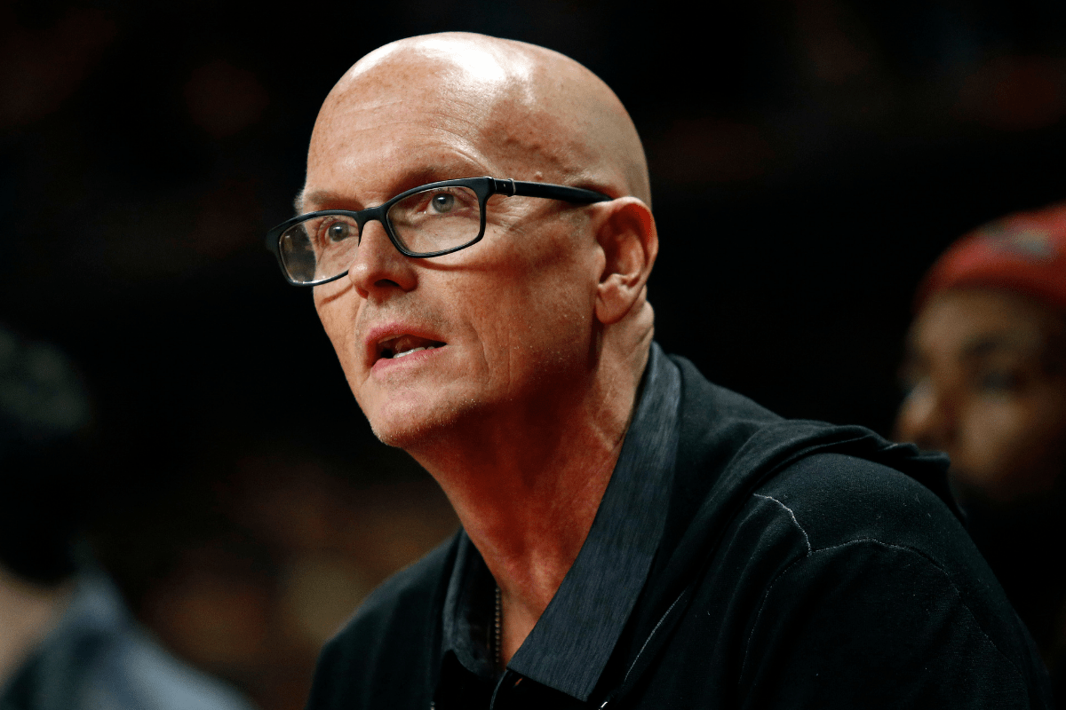 Scott Van Pelt’s Net Worth: How ESPN’s Star Built His Fortune - FanBuzz