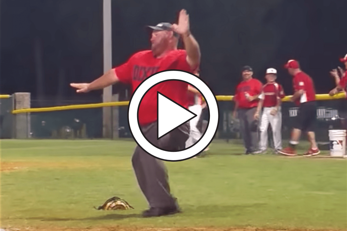Dancing Umpire's Slick Moves Cracked Everyone Up - FanBuzz