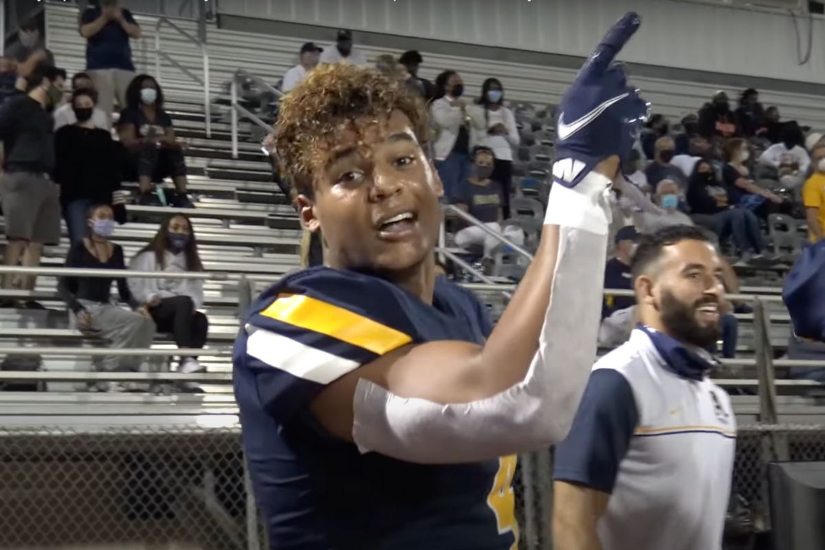 3-Star Safety, Son of Hall of Famer, Signs With Pac-12 School - FanBuzz