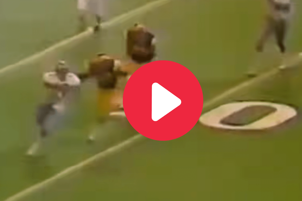 Jack Youngblood's Broken Leg Sack Proved He Was Tough as Nails - FanBuzz