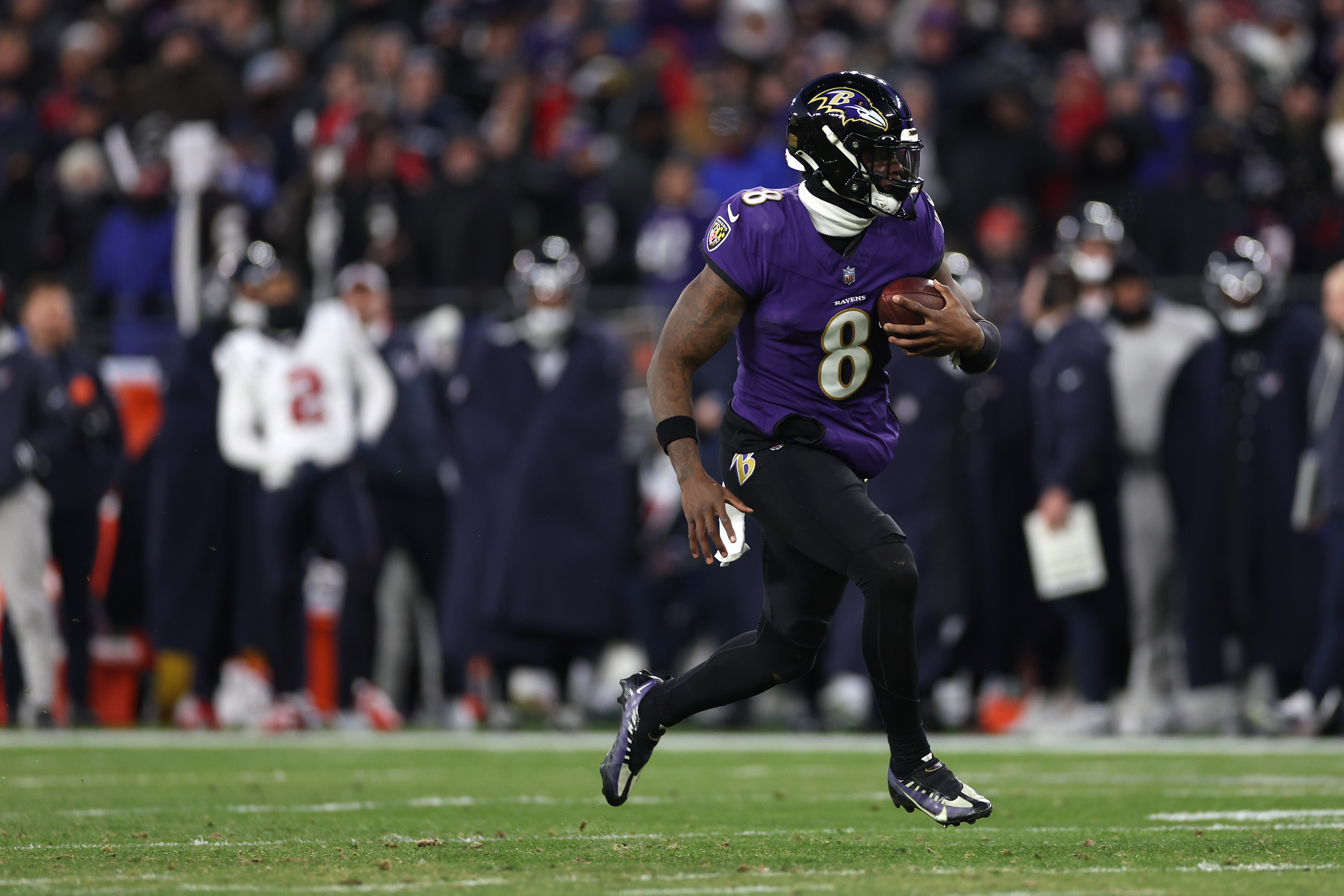 Lamar Jackson 40 Time: How Fast Is the Ravens QB?