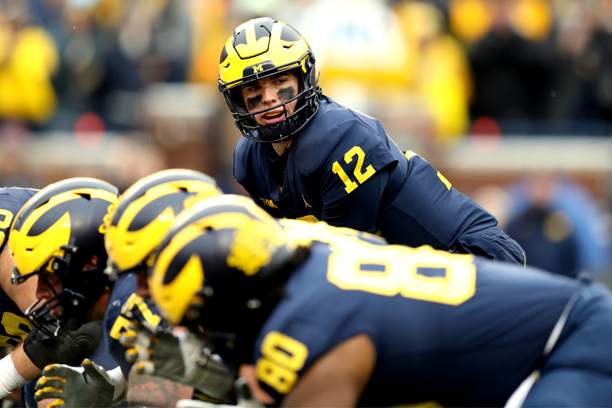 The 10 Best Uniforms in College Football Put Everyone Else to Shame ...