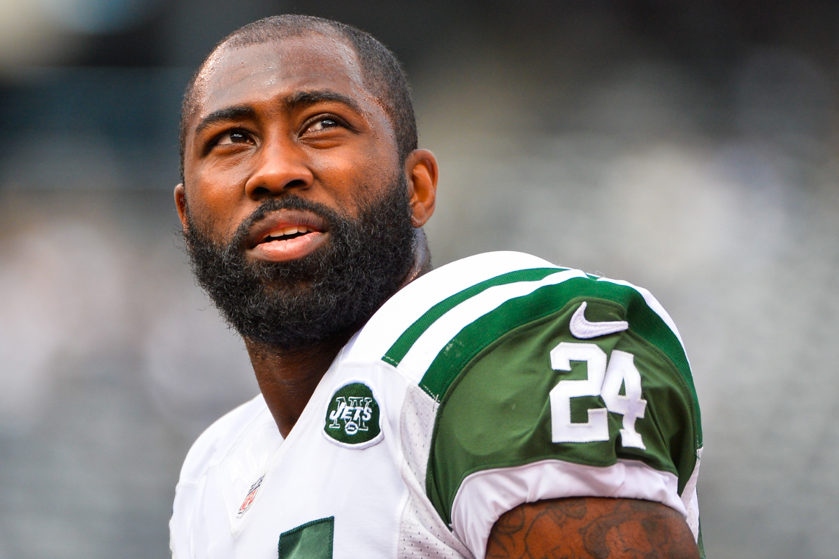 Darrelle Revis Shut Down Receivers on "Revis Island," But Where is He ...