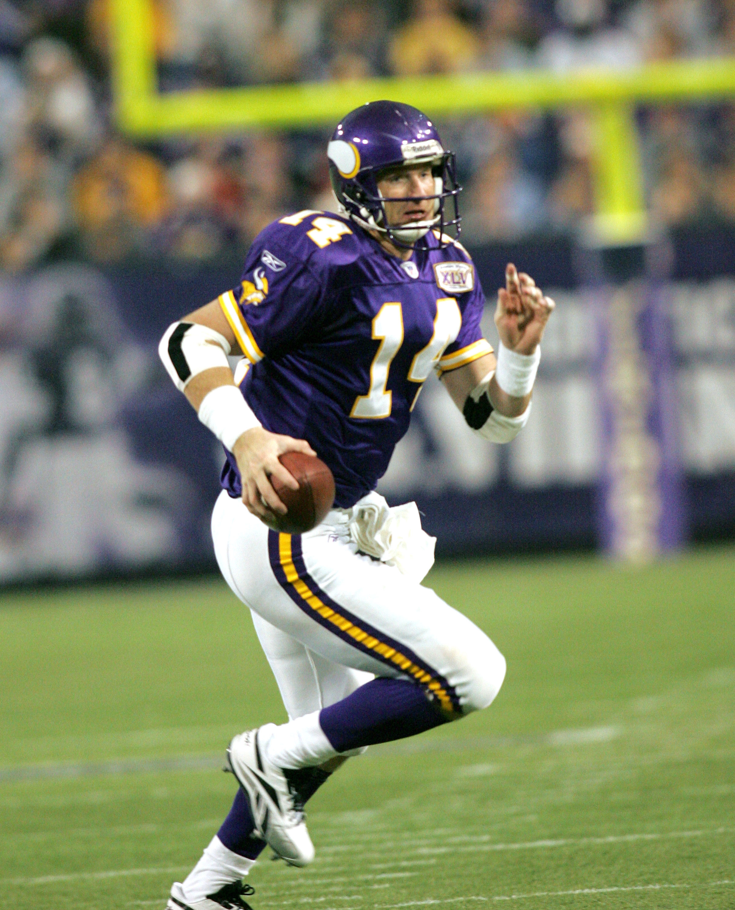 The 10 Weirdest Moments in NFL History Blew Our Minds - FanBuzz