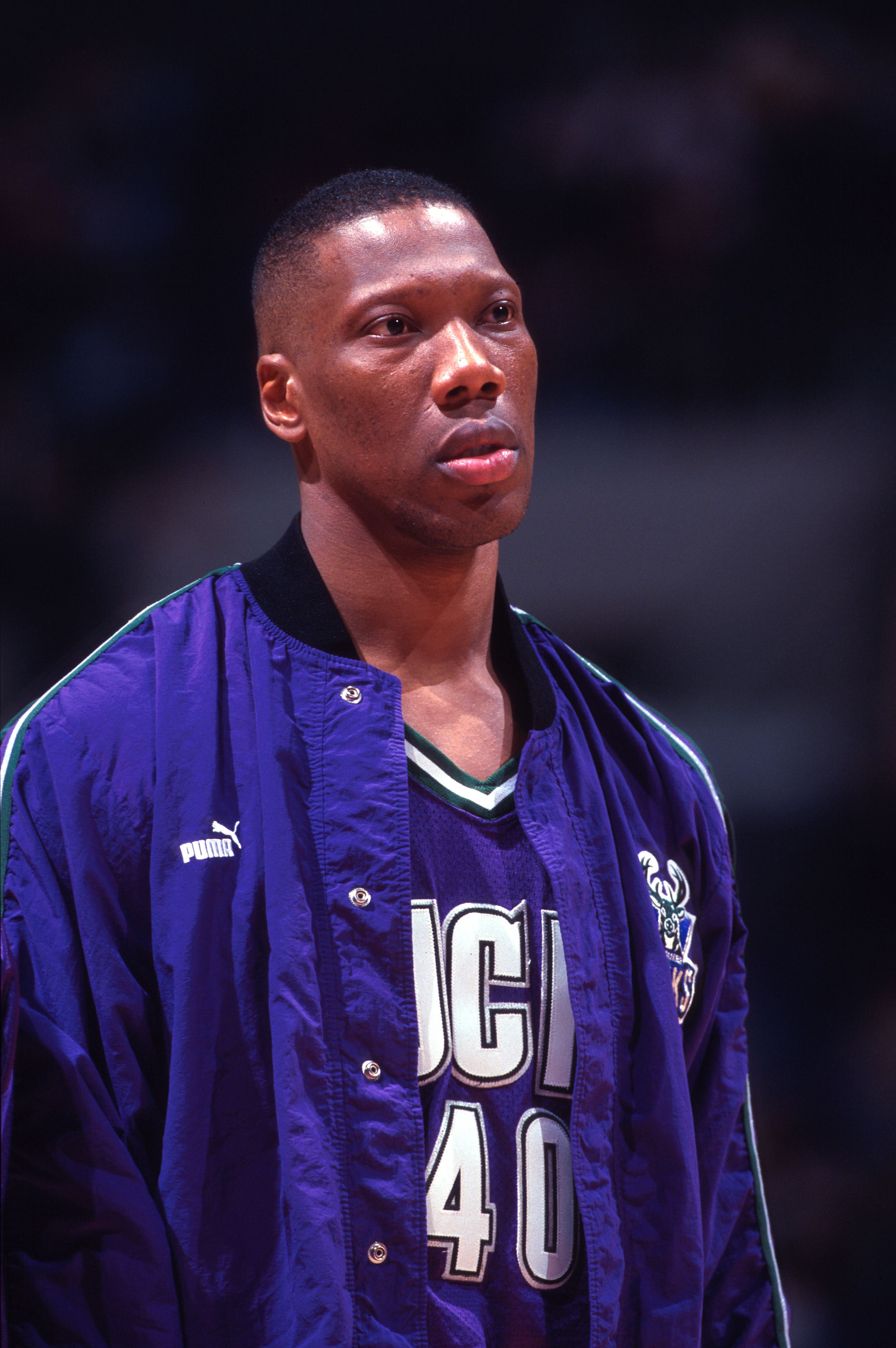 The 17 Worst Players in NBA History All Stunk (Like, Big Time) - FanBuzz