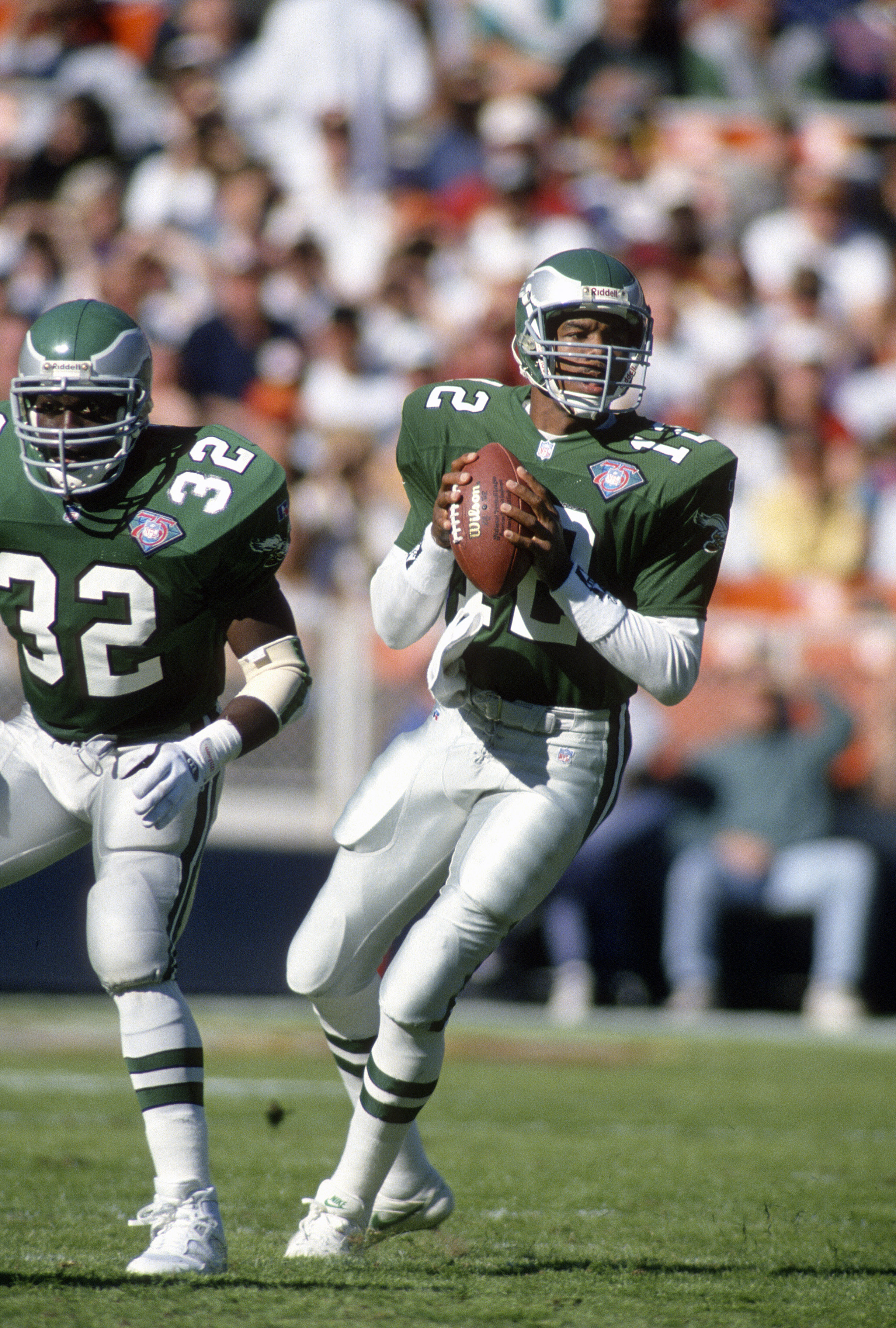 Best NFL Uniforms: The 20 Greatest Combinations in League History | Fanbuzz