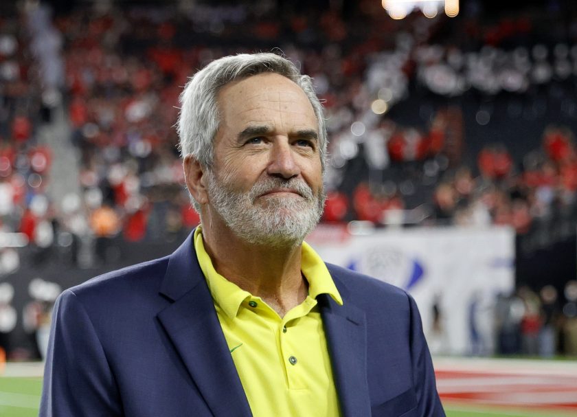 Cole's Thoughts: Tom Brady's Brilliant Swan Song + Texting With Warren ...