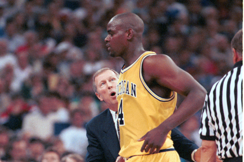The Ten Worst Plays In NCAA Tournament History - FanBuzz