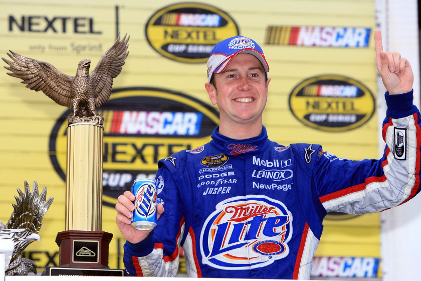 The 10 Best NASCAR Drivers of the 2000s Crushed the Competition - FanBuzz