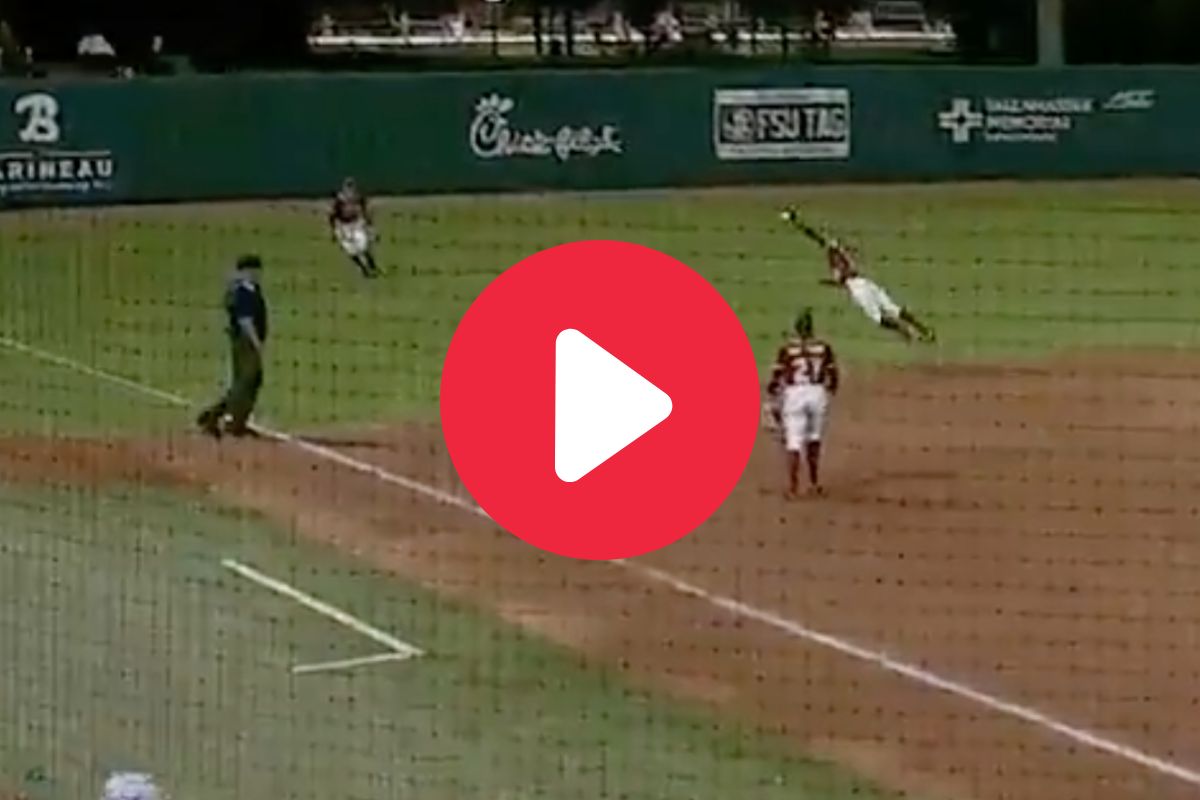 Josie Muffley's Diving Catch Makes SportsCenter's Top 10