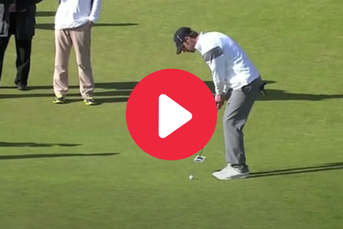 Michael Phelps Sinks Ridiculous 160-Foot Putt - FanBuzz
