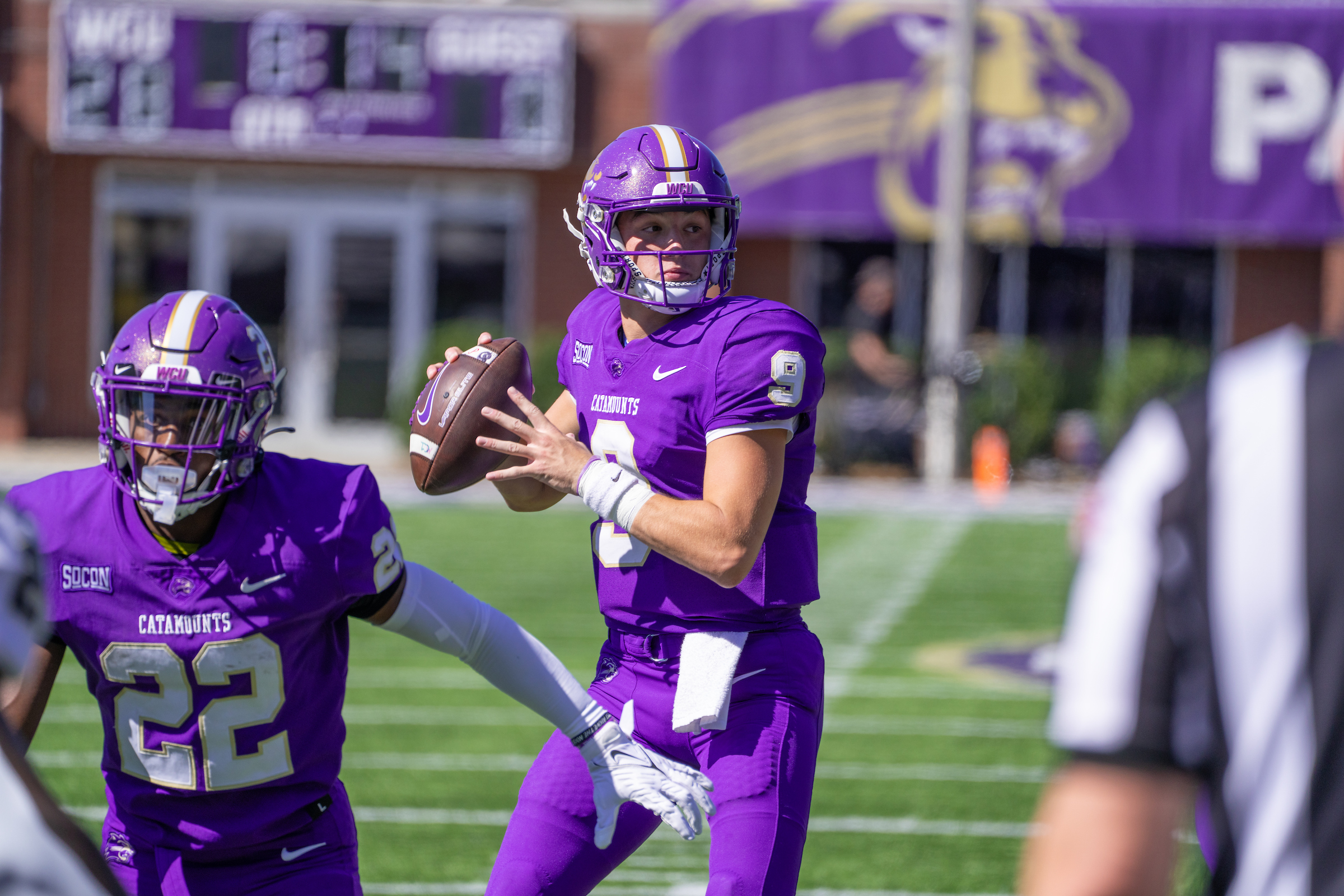 Kerwin Bell Is Leading Western Carolina to National Prominence Using ...