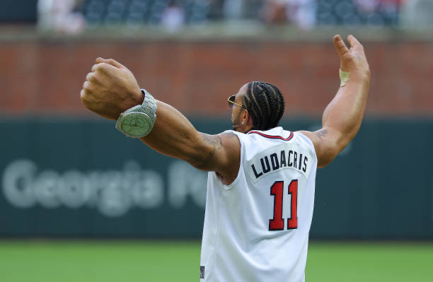 Ludacris Throws Out Weirdest First Pitch With Comically Giant Arms At ...