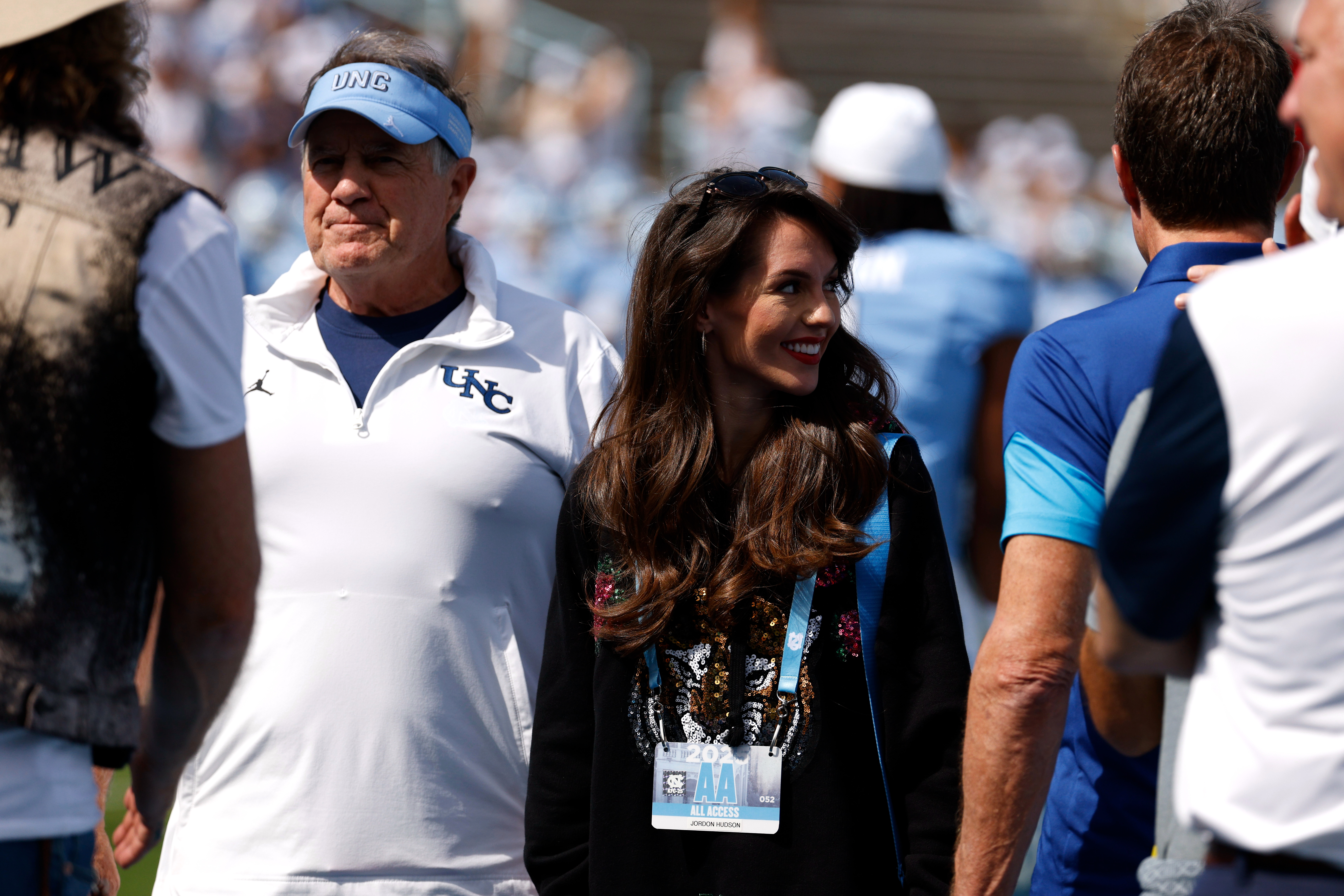Jon Gruden takes sarcastic shot at Bill Belichick over Jordon Hudson circus
