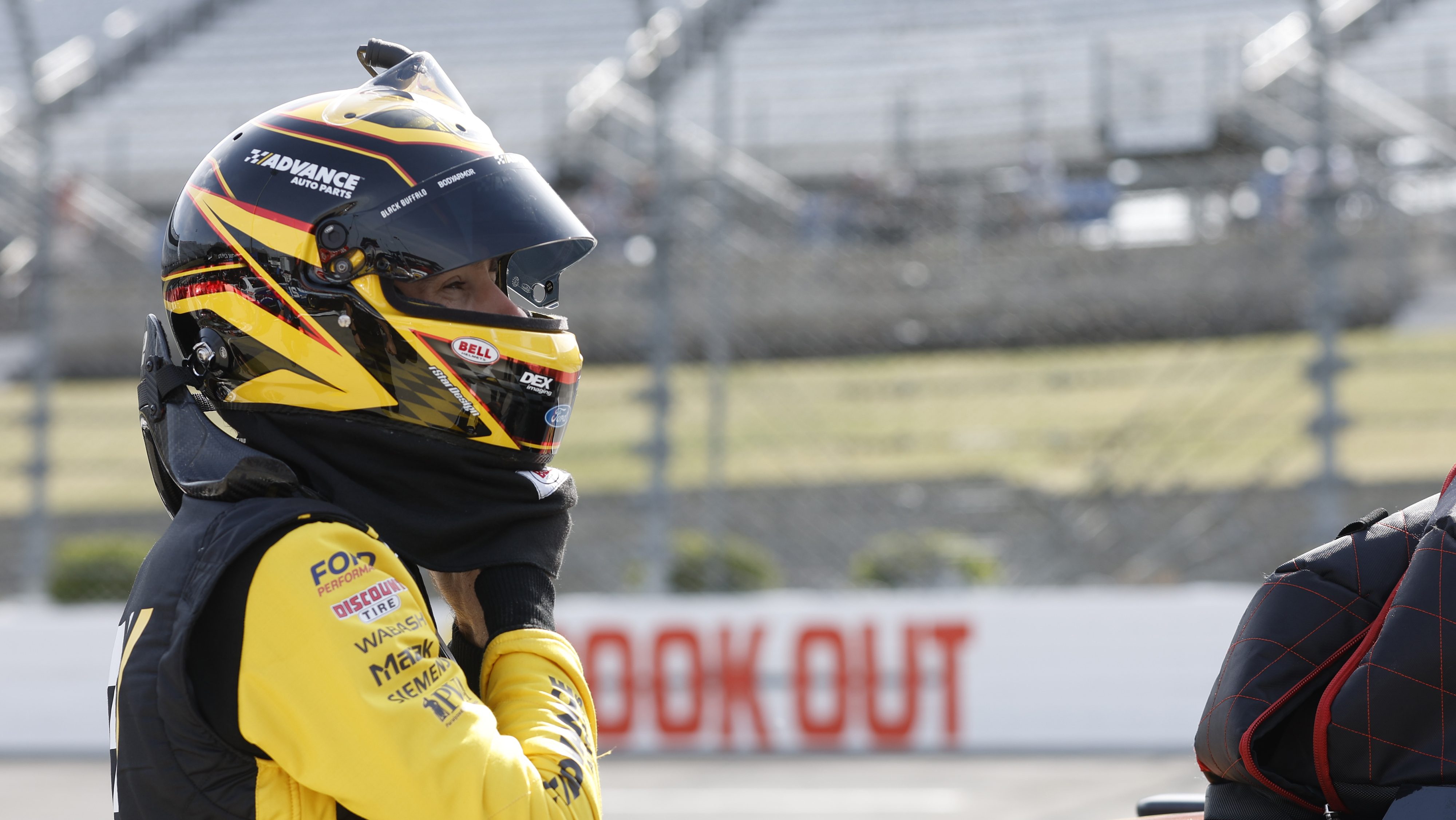 Breaking down the must-win situations heading to Martinsville - FanBuzz
