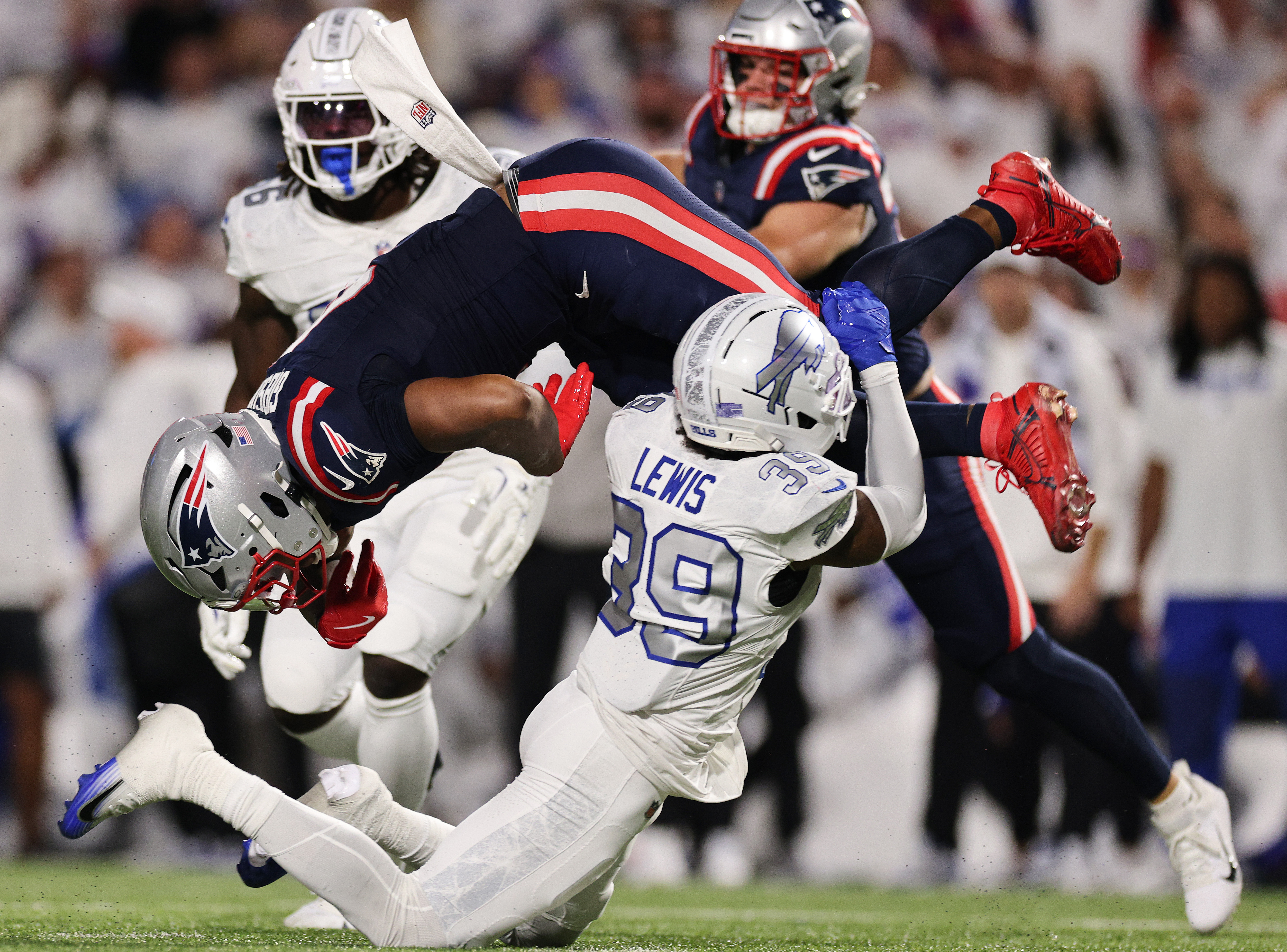 NFL dynamic kickoff rule producing fun, but not touchdowns