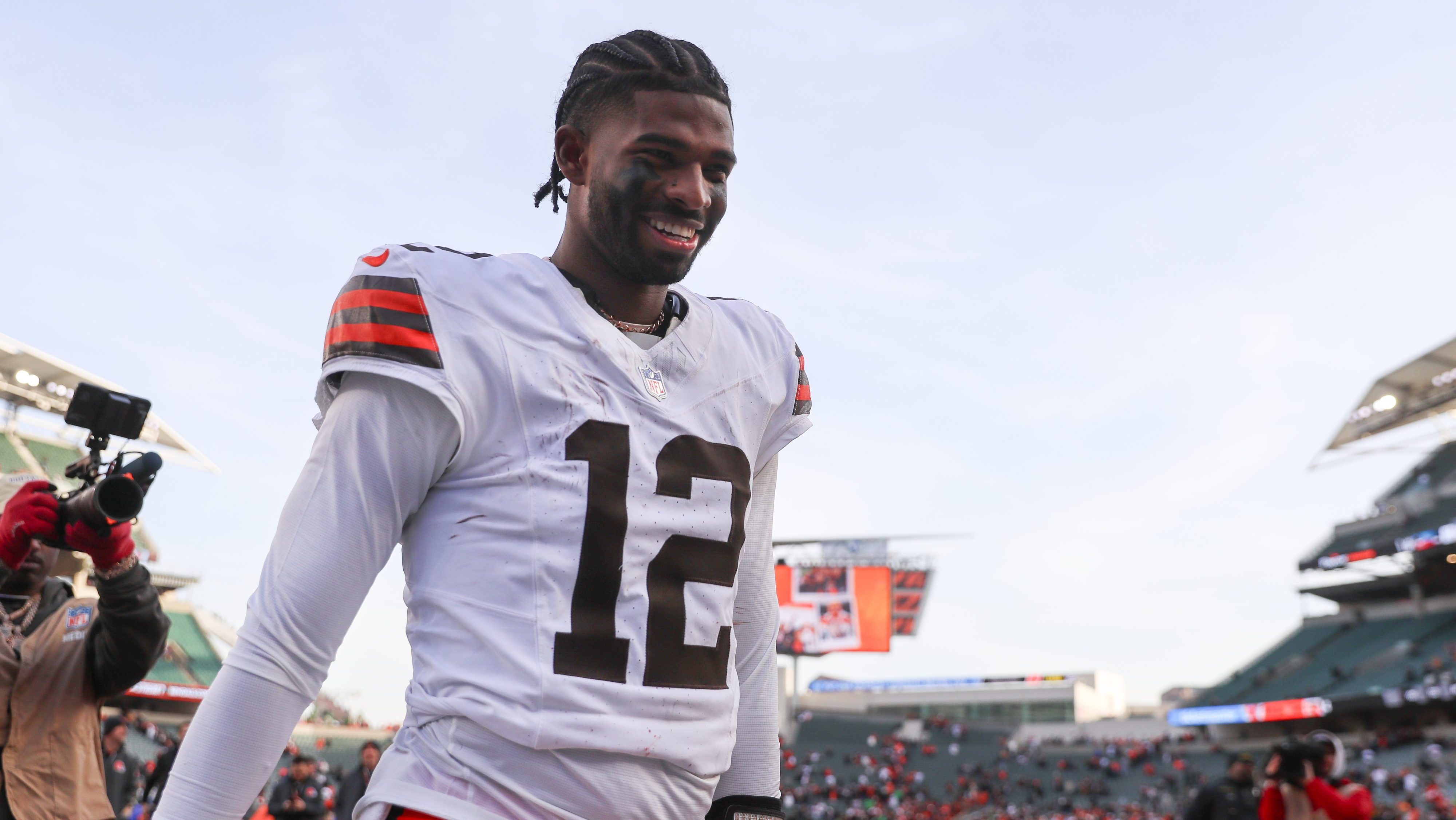 NFL fans have strong reaction to Shedeur Sanders' Pro Bowl nod - FanBuzz