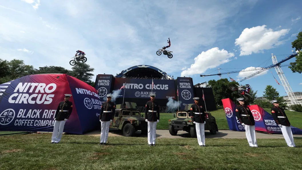 Motocross Icons Combine for Historic White House Stunt - FanBuzz
